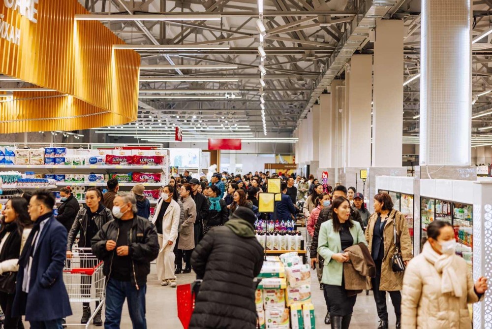 Баталгаат хүнс тав тухтай орчныг танд санал болгох Touten Hypermarket