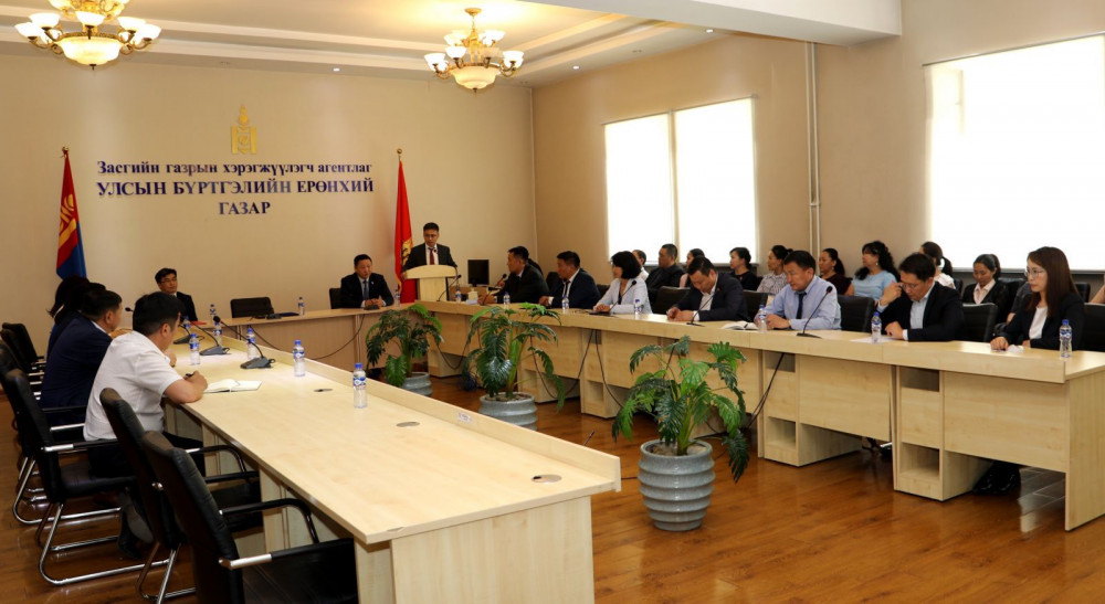 УБЕГ ын дарга Д Дэлгэрсайхан ажлаа хүлээн авлаа