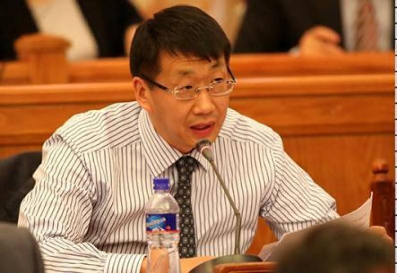 УИХ ЫН ГИШҮҮН Л ЭНХ АМГАЛАН ЦЭЦЭД ХАНДЖЭЭ