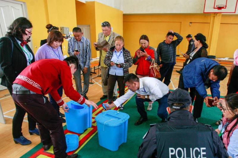 МАРГААШ ЗӨӨВРИЙН БИТҮҮМЖИЛСЭН САНАЛЫН ХАЙРЦГААР САНАЛ АВНА