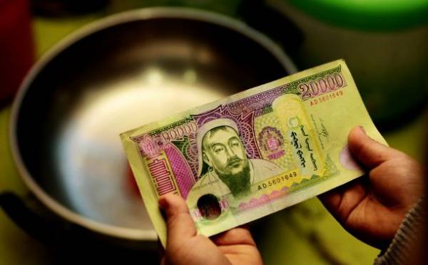 ХҮҮХДИЙН МӨНГӨ АВААГҮЙ ХҮҮХДҮҮДЭД МӨНГИЙГ НЬ НӨХӨЖ ОЛГОНО