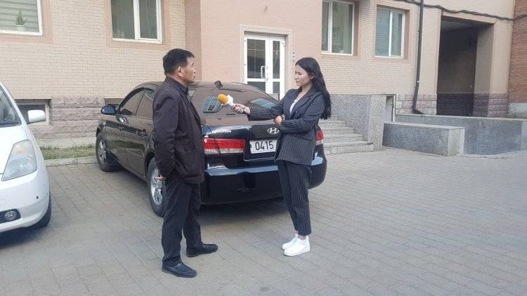 АЛБАНЫ МАШИНААР ХҮҮХДИЙГ НЬ СУРГУУЛЬД ХҮРГЭЖ ӨГӨӨГҮЙН ТӨЛӨӨ ЖОЛООЧОО