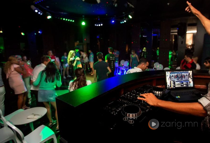 ПРОКУРОР 21 нас хүрээгүй хүнд архи согтууруулах ундаагаар үйлчилсэн шөнийн цэнгээний газарт