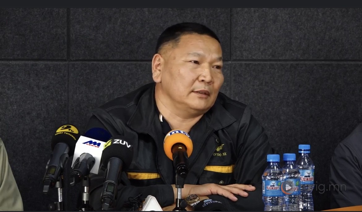 Тэнүүн Огоо ХХК Энэ автобус үнэхээр хуучин бол би хариуцлага хүлээхэд бэлэн Daewoo г энэ